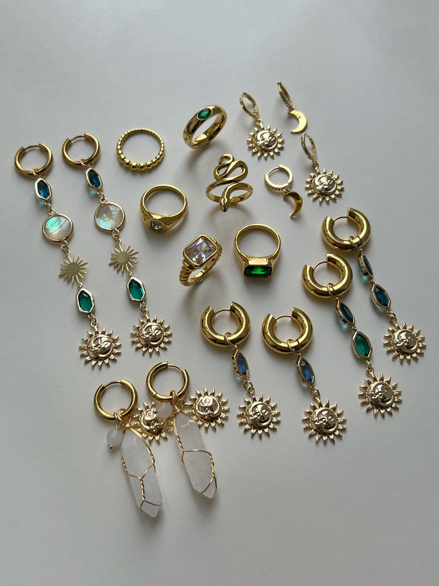 Rectangular Gemstone Twist Ring - Clear – Gabi The Label